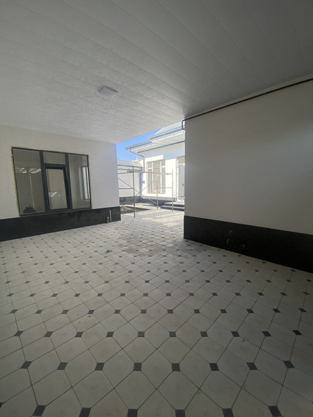 Nazarbek Ittifoqda 1.5 sotx 5 xona