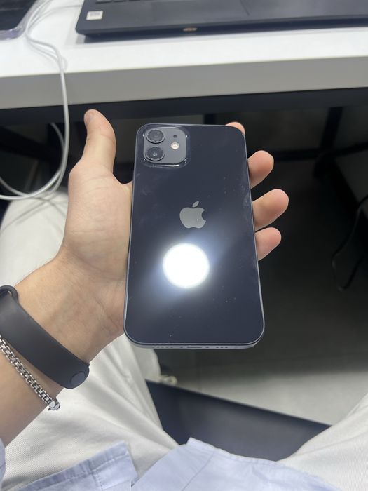 iPhone 12 64gb LLA идеал!
