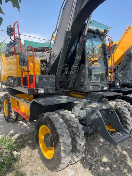 Volvo EW 140 Sotuvda