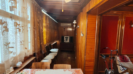 Срочно  М.ГОРЬКИЙ 4-х КОМНАТНАЯ 124кв.м. (ARG)