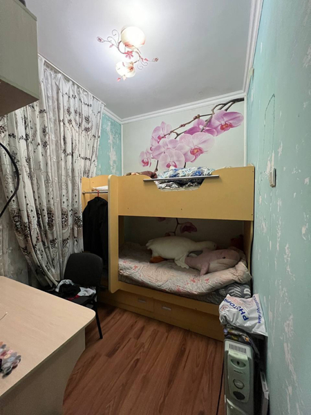 Срочно аренда Квартиру Массив ТТЗ-1  2/4/4 балкон 2/6