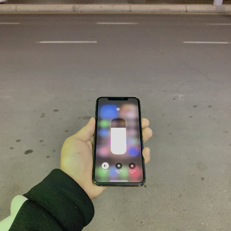 srochni sotiladi iphone xs max