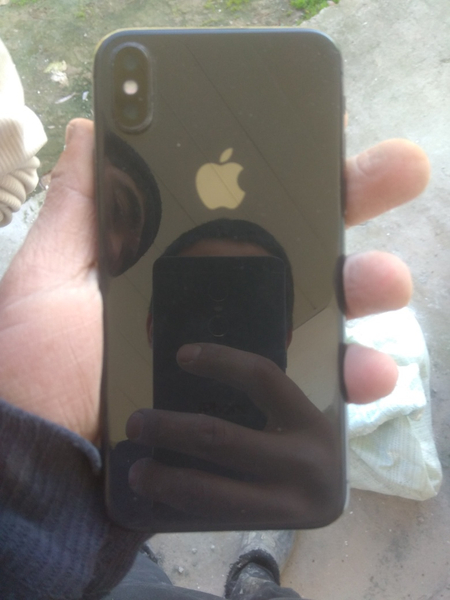 iPhone X rangi qora xotirasi 256gb Fisid iwlaydi yoʻnalishi —da radnoy