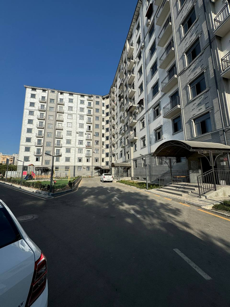 Yunusabadskiy 9-Kvartalda 2 xonalik uy sotiladi orentir Zenit zavod