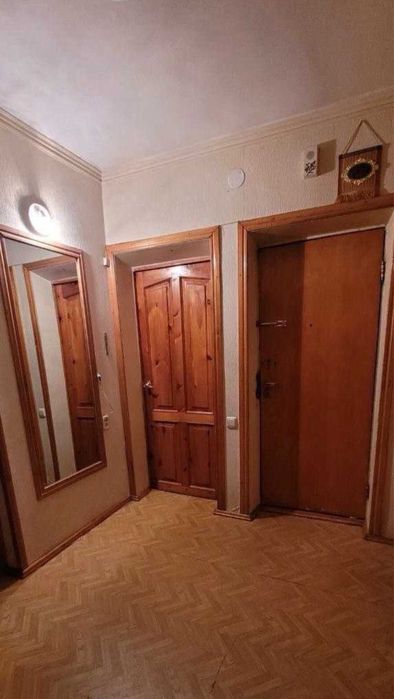 Id 24 продается кватира феруза массив 3/3/4