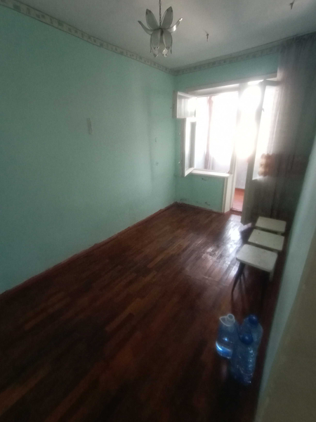 Продается квартира. 3 хонали квартира сотилади.