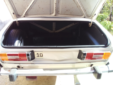 Vaz 2106 sotiladi 1995