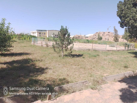 Arzon  14 sotixli noturar joy sotiladi