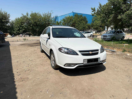 Gentra 2021 oq Elegant full pozitsiya 38.500 km halol probeg