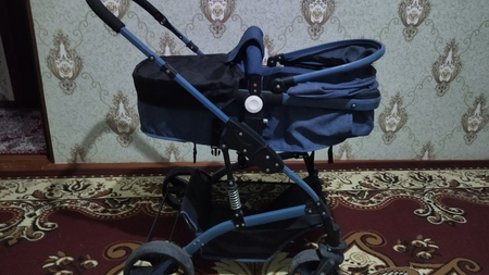 Yaxshi ishlatilgan kalyoska rangi kul chiroyli