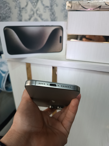 Iphone 15 Pro Max Natural Titan