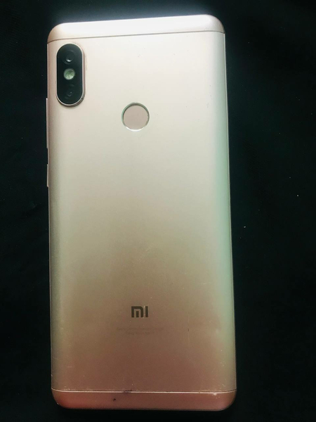 Срочно Продается: REDMI NOTE 5