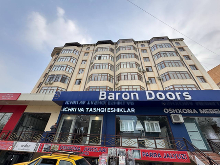 Продается квартира площадью 110 кв.м. В Микрорайоне ориентир Арка