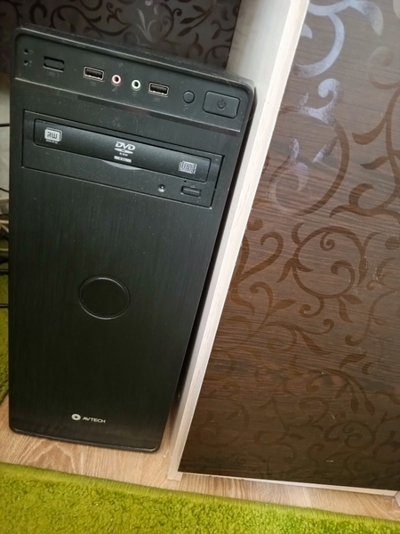 Продаётся LG компьютер