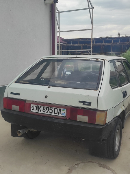Vaz 2109 oq metani bor