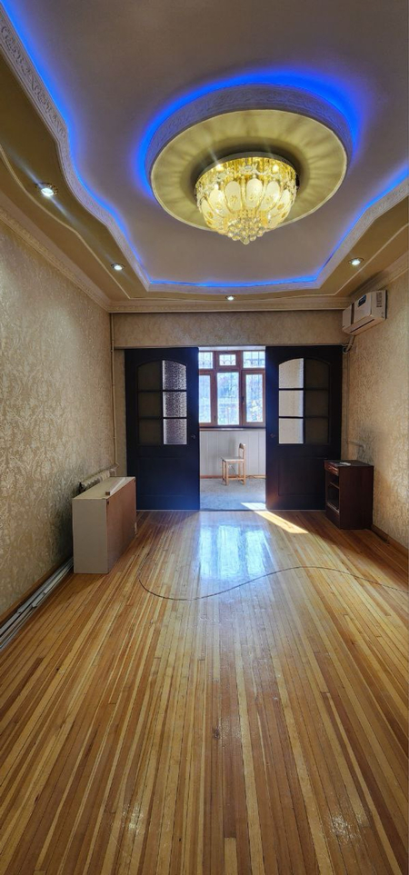 Квартира продается Юнусабад 14 2*3/1/4