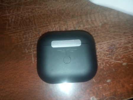 AirPods idiyal 1hafta ishlagan