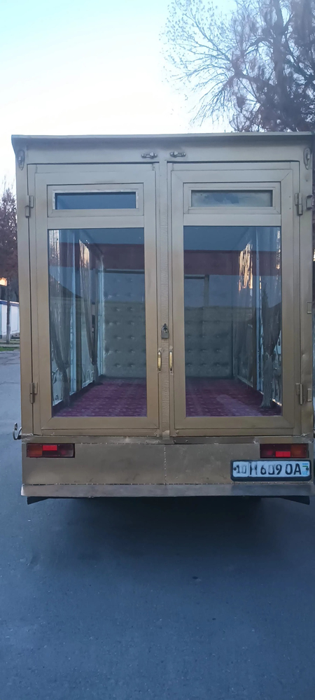 Сарпо мошина сотилади