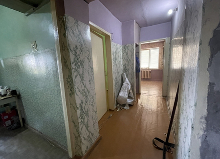 Продаётся 2/2/5. Мирабад. Ул. Гайдара Алиева. Ор-р. Транспортный инсти