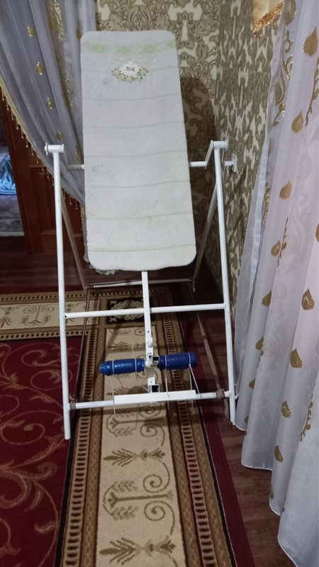 универсиони стол