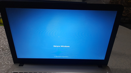 ASUS 7 qora rangda 78gb