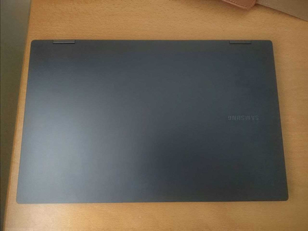 Galaxy book 2 pro 360 15.6 dyum core i7