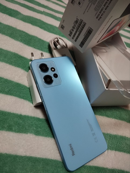 Redmi not 12 128/8+8
