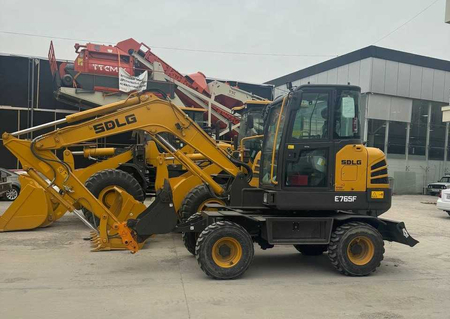 В наличии!!! Колесный экскаватор SDLG E765F 2024 год