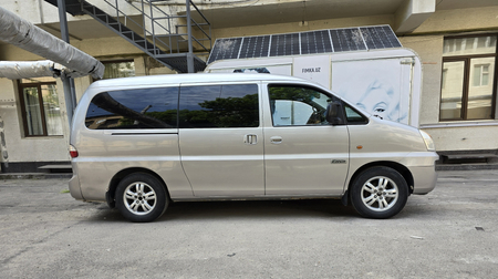 Хундай 2006 Hyundai H1   8+1 9 места