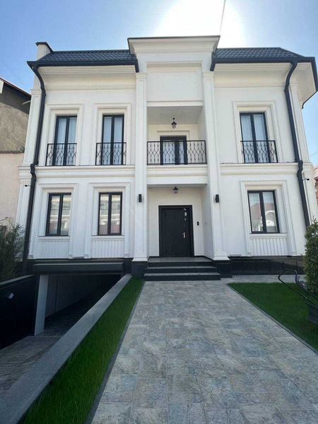 Продажа нового дома.