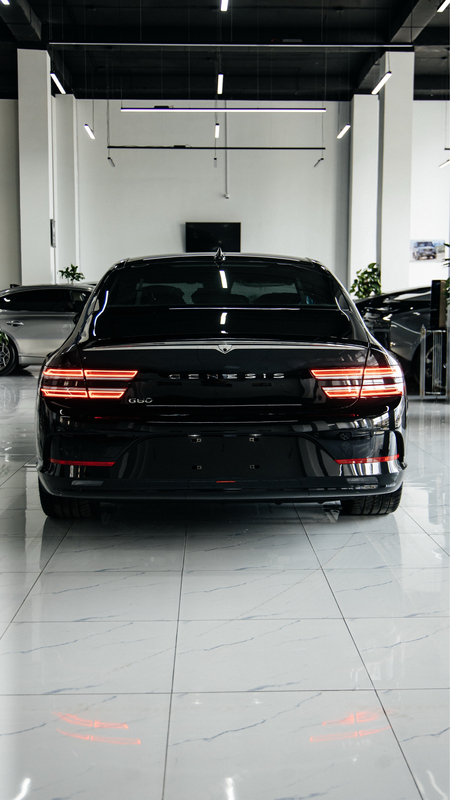 Genesis G 80 tayyor naxt va avtokredit qilib beramiz