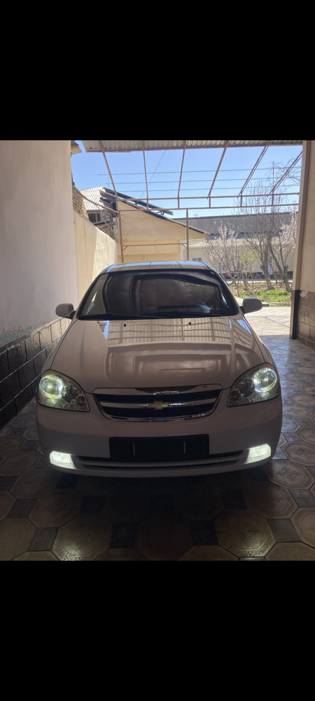 Chevrolet Lasetti 1.8