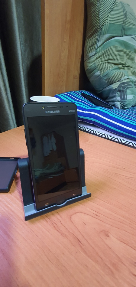Samsung J2 praym holati alo