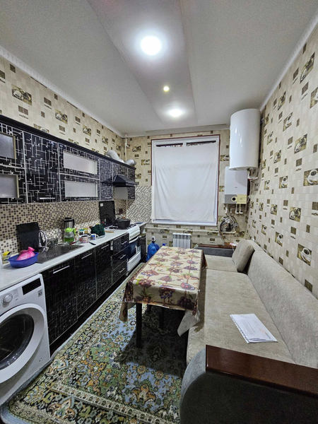 3 xonali 72m² +podval 1-qavat uy sotiladi.