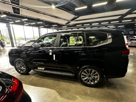 TOYOTA  Land Crusier  300 ПРОДАЁТСЯ