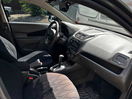 Cobalt LTZ avtomat sotiladi
