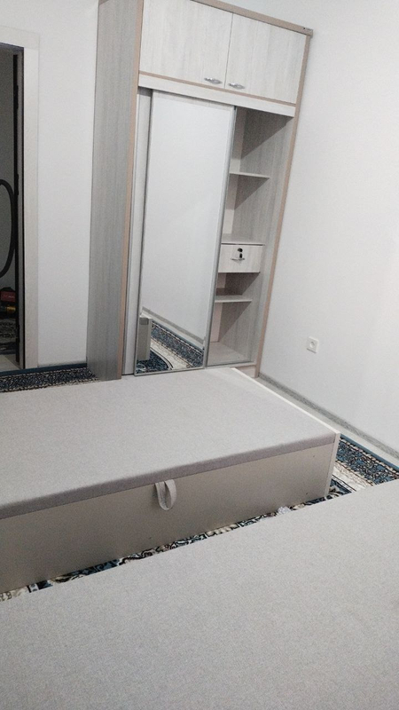 Toshkent viloyati Nurafshon shaharda 2 xonali kvartira ijaraga berilad