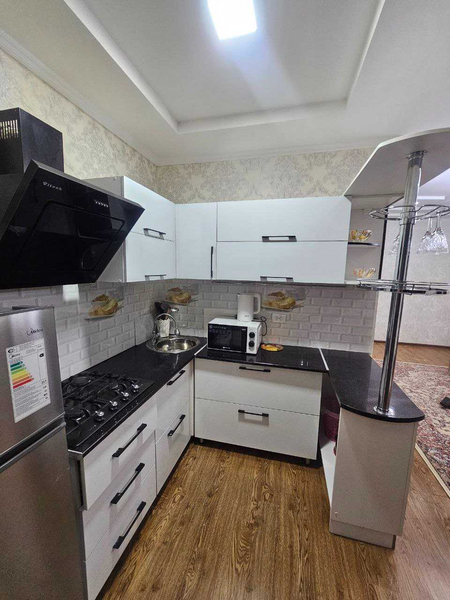 Ц13,  Медион  .1в2/3/4.  кирпич   ( мебель + техника )