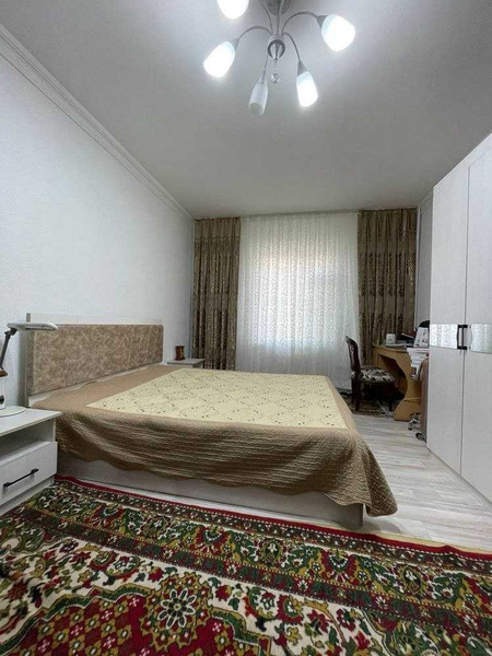 (К125855) Продается 3-х комнатная квартира в Шайхантахурском районе.