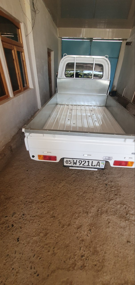 Labo srochno sotiladi