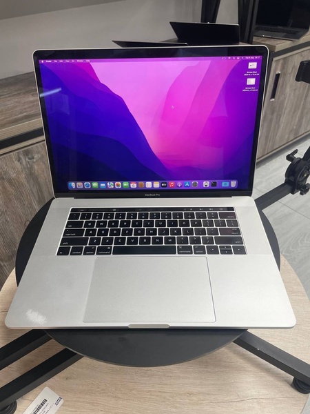 Американский Macbook pro