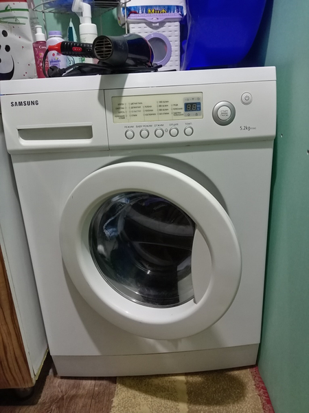 Продам автомат машинку Samsung