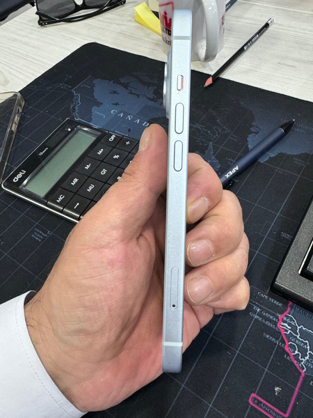 IPHONE 15 на запчасти ICLOUD