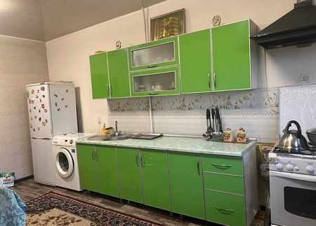 \Алгоритм.Автасалон.3 Хона Яхши Холатда.79м². 4 Етажда.Разделный.