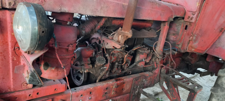 T 28 traktori xolati yaxshi