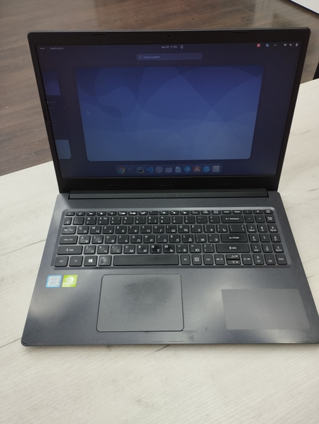 Acer Aspire 3. Core i7 sotiladi