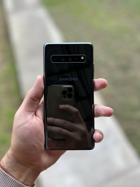 Samsung S10 5G ideal holati