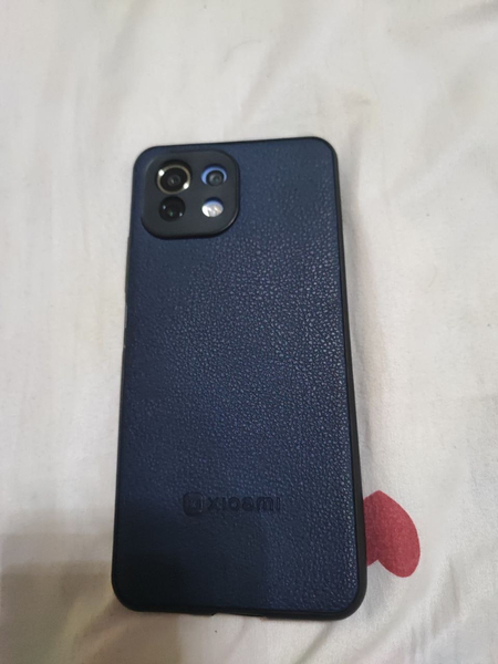 Xiaomi 11 lite 8/128 gb ideal holatda