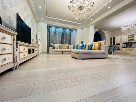 V3563 3/8/8 ЖК Новомосковская Golden House  167м2 евро ремонт