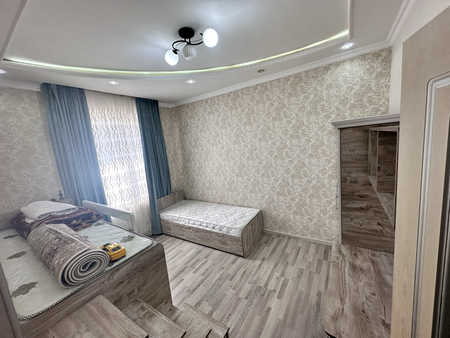 3 хонали, 74 кв, 5 этаж, нархи 60000$